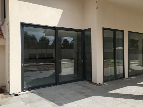 Foto: Fachada Sur de Kapelia #1303268 - Habitissimo