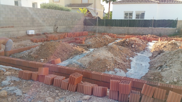 Foto: Inicio de Muros Estructurales de Esther Vidal Bartoll Servicios ...