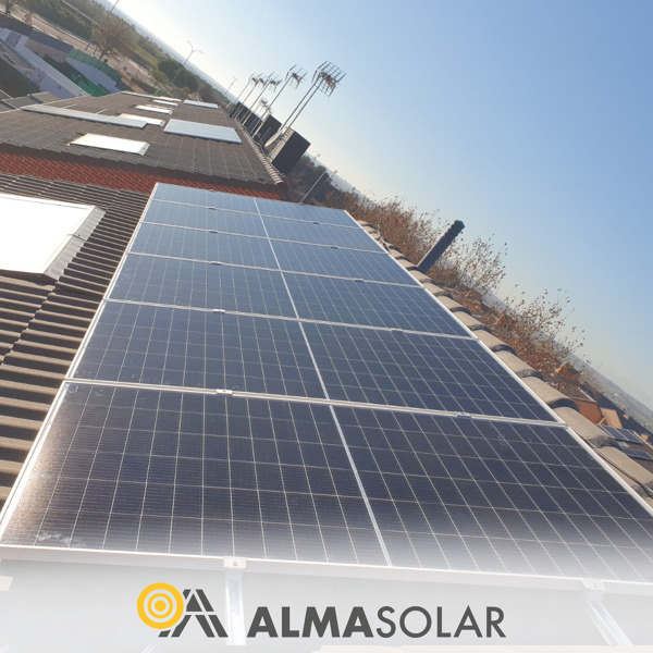 Foto: Instalación Solar en Arroyomolinos de ALMA SOLAR #3141120 ...