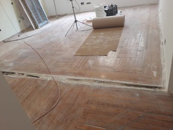 Foto: Mocheta de la Pared Que Se Quito de GM Maderas #1949579 - Habitissimo