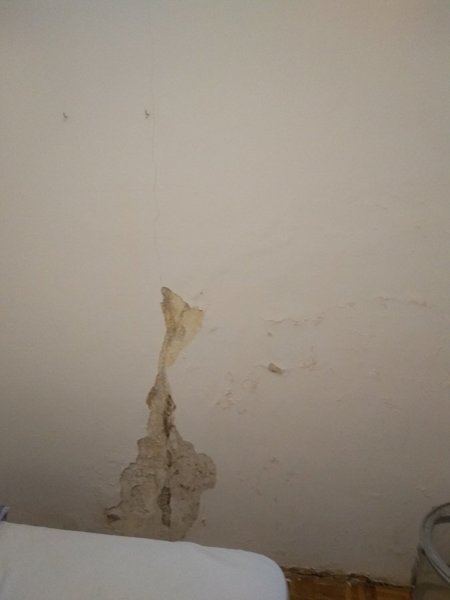 Foto: Reparar Paredes Agrietadas y con Humedad de Consivermas #3059893 ...