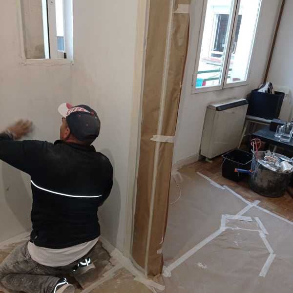 Foto: Reparar Paredes Agrietadas y con Humedad de Consivermas #3059902 ...