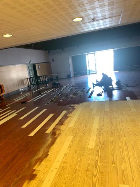 Foto: Sala de Ensayos de Parquets Profesionales Canarios #3401133 ...