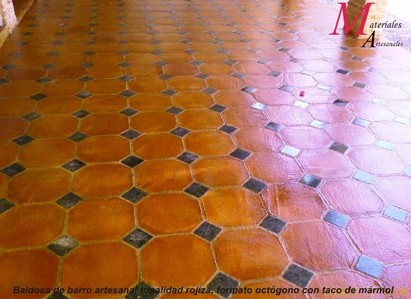 Foto: Suelo de Barro de Materiales Artesanales : Stone & Terracota ...