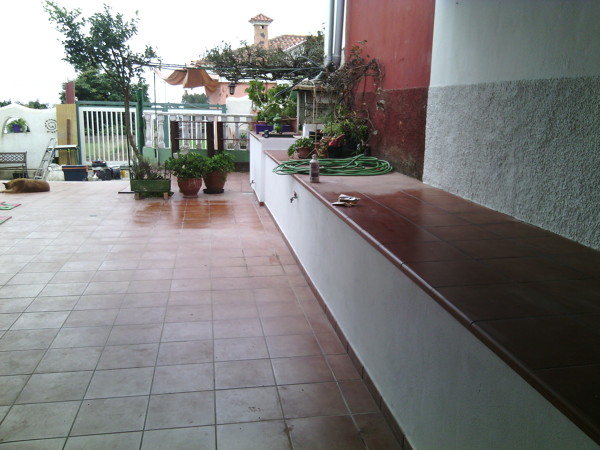 Foto: Suelo de Gres Rústico de Lancho Construcciones Y Reformas ...