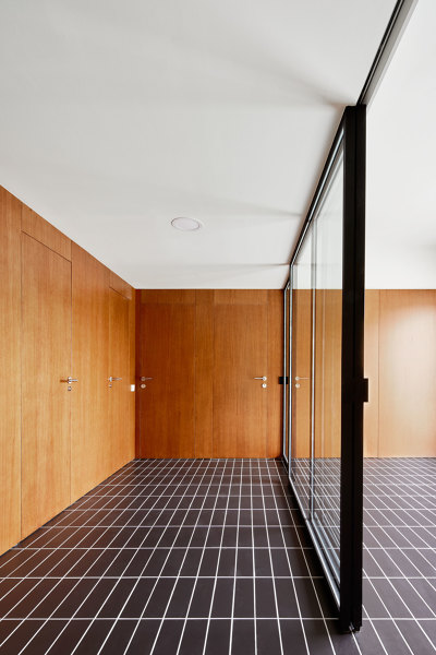 Foto: Vestíbulo Planta 1 de Raúl Sánchez Architects #1492005 - Habitissimo
