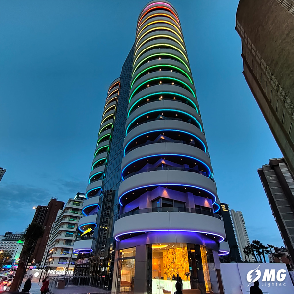 Foto: Vista Contrapicado Frontal de Mg Electricidad #3277792 - Habitissimo